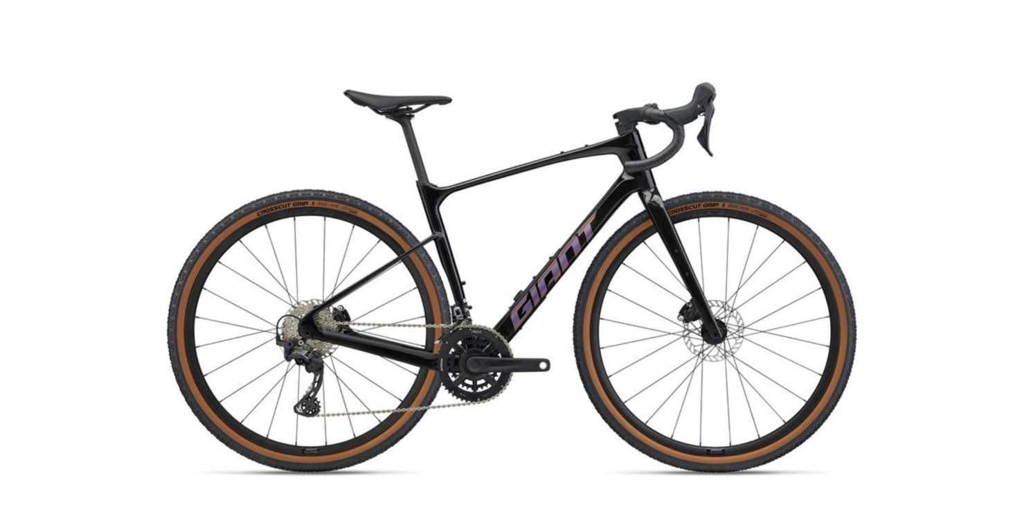GIANT Revolt Advanced 2 Carbon Smoke | Mojekolo.sk