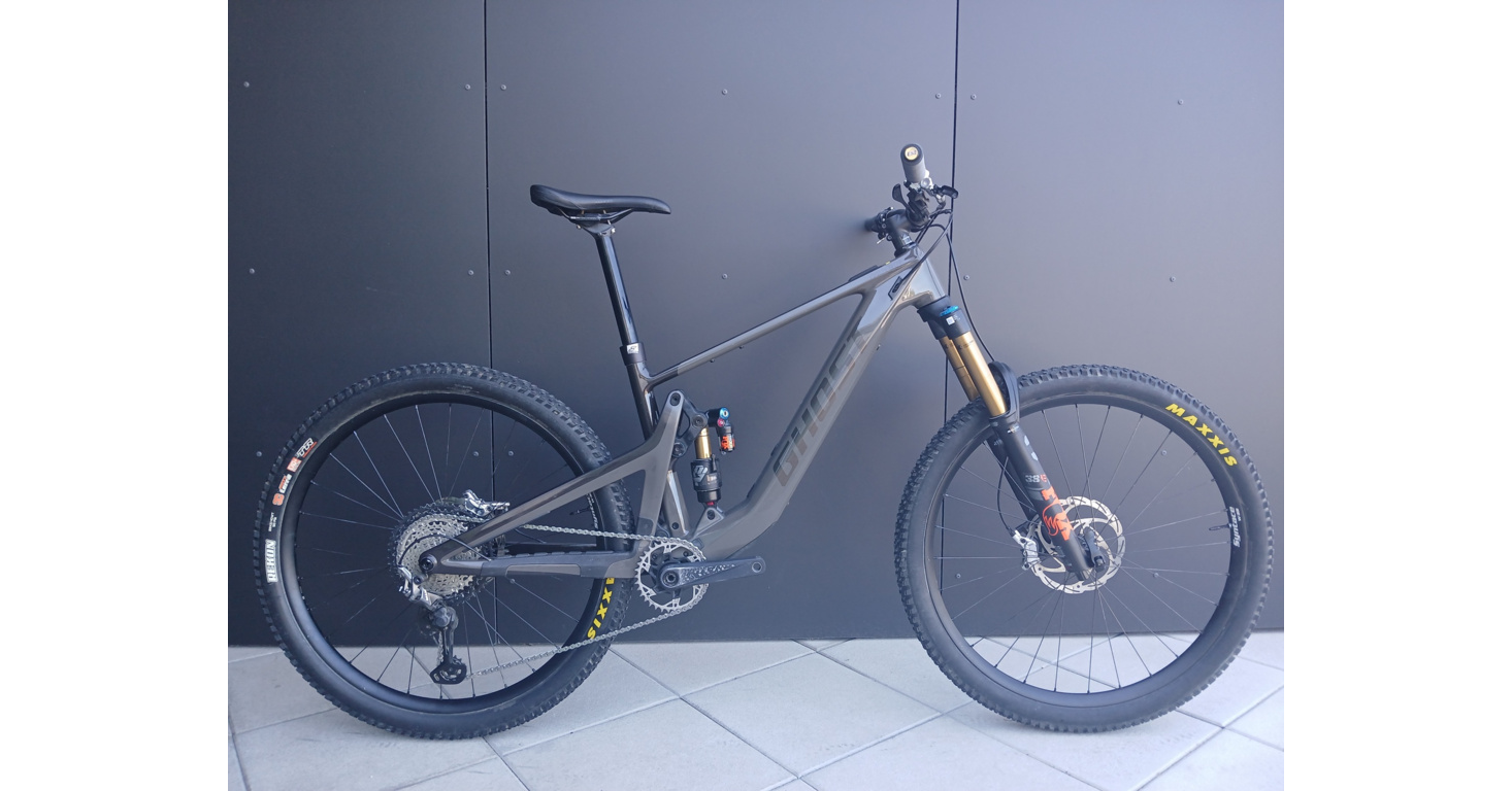 GHOST Path Riot CF Full Party, predvádzací - M | Mojekolo.sk